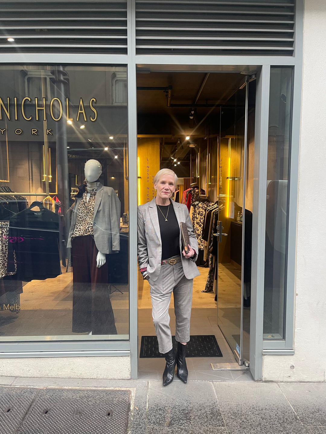 Stores/Stockists – Lindsay Nicholas New York